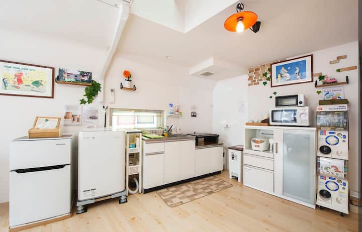 Eiji's Apartment, Family Apartment 2 - Ginza