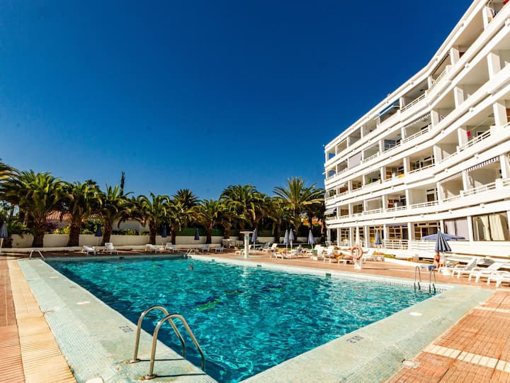 Central's Apartments 1, Holiday Home With King Bed - Gran Canaria