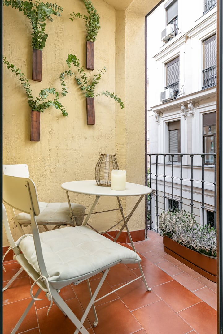 Apartamentos De Ivan Y Carol, Apartamento Para 4 . - Madrid