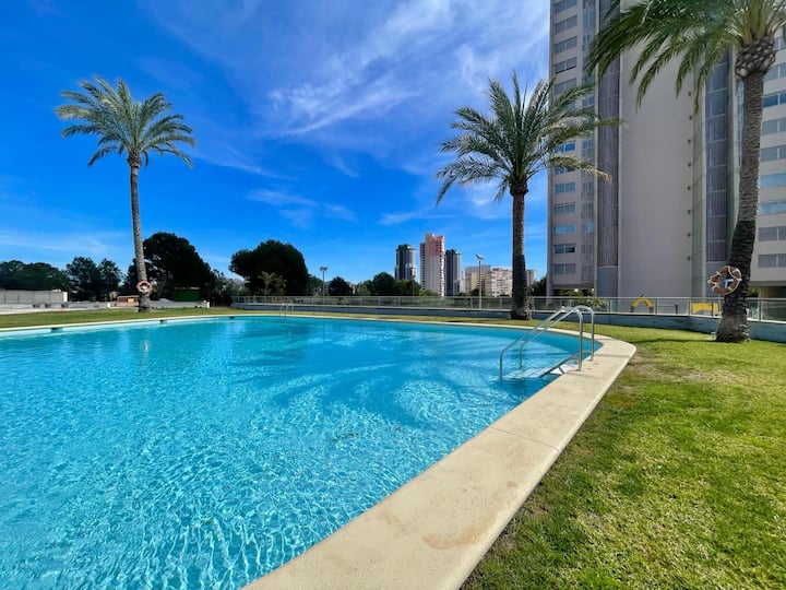 80 M² Ferienwohnung ∙ 2 Schlafzimmer ∙ 6 Gäste - Benidorm