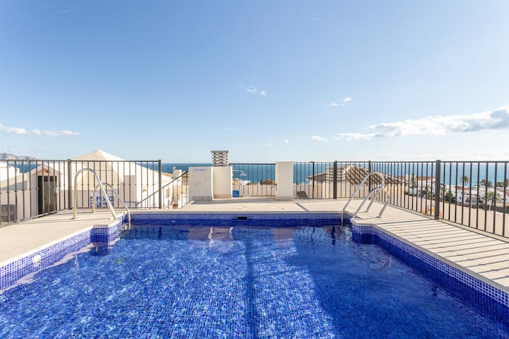 Ferienwohnung 'Luxury Carabeo 2000 1-3' Mit Meerblick, Pool, Terrasse & Wlan - Nerja