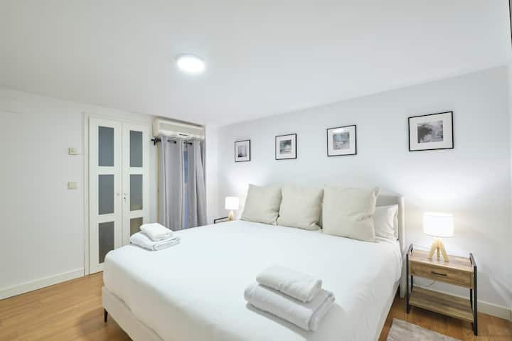 Lovely Apartments - Plaza Mayor, Increíble Loft E. - Madrid