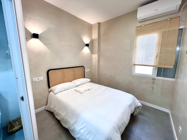 Song's Apartment, Suite N25 B - Madrid