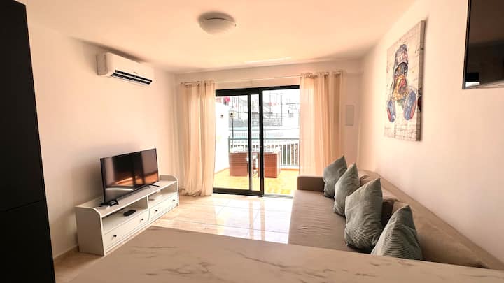 One Bedroom Apartments With Communal Swimming Pool - Lanzarote