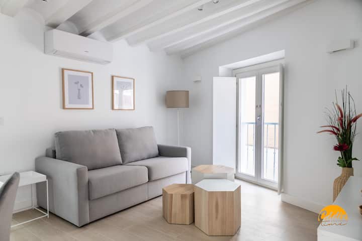 Villalobos By Cadiz Time, Family Apartment 3 - Cádiz