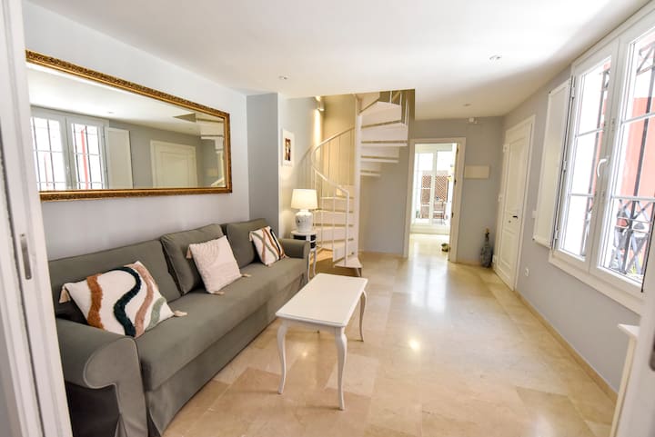 Apartamentos Pool & Private Parking - Siviglia