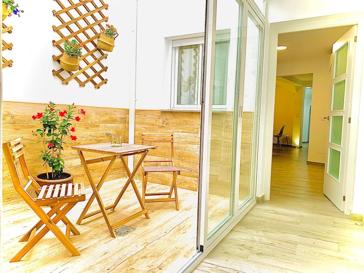 Villas Romanas, Apartment With Double Bed And Sofa. - Mérida