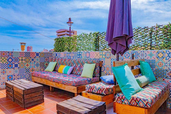 Suncastle Romantic Loft! - Alicante
