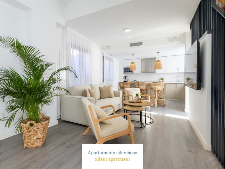 Homity Holidays - Piedra Santa - Parking Included. - Granada