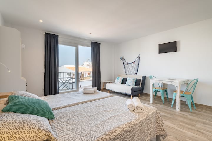 Marivent Apartments Near The Sea, Penthouse With Terrace. - Baleares