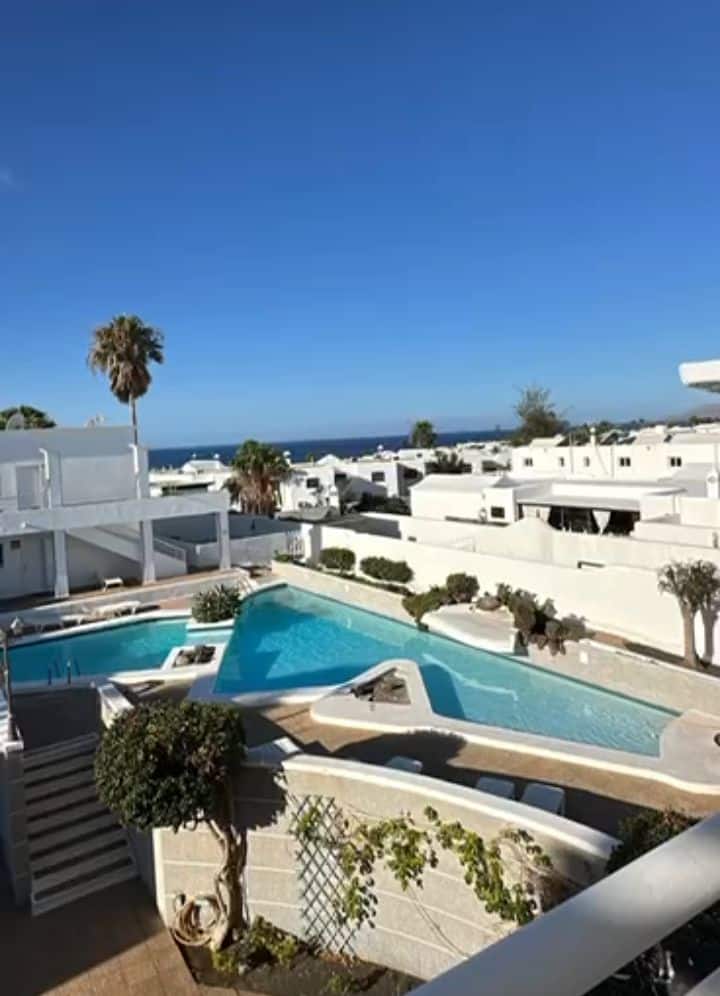 Roberto's Apartments, Beautiful House - 란사로테 섬