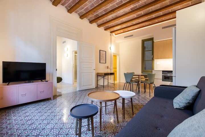Apartamentos En Calle Roger Llúria, Apartamento... - Barcelona