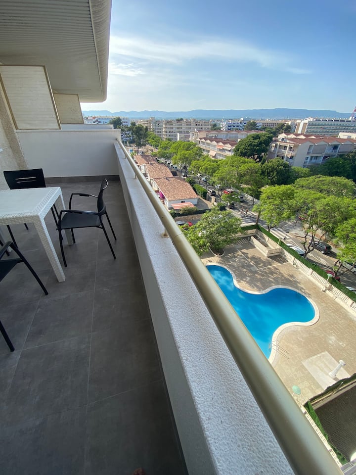 Ch Apartments, Apartment Ch4 With Pool Views. - Salou