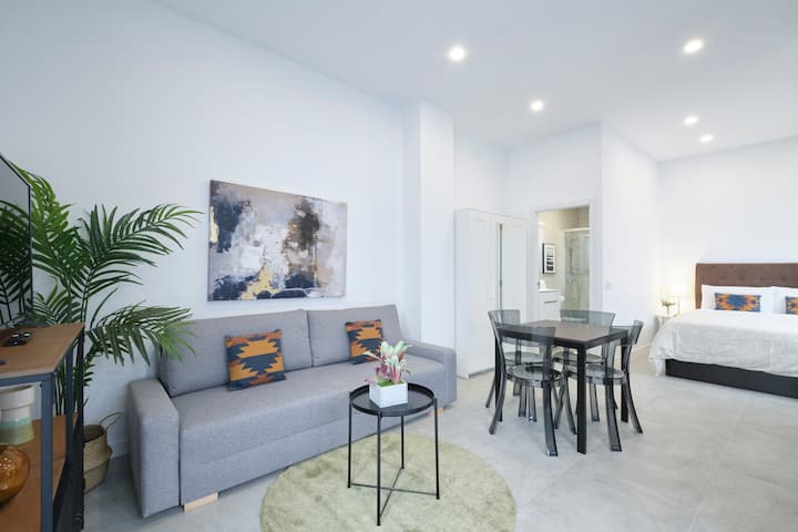 Roy's Apartments - Madrid