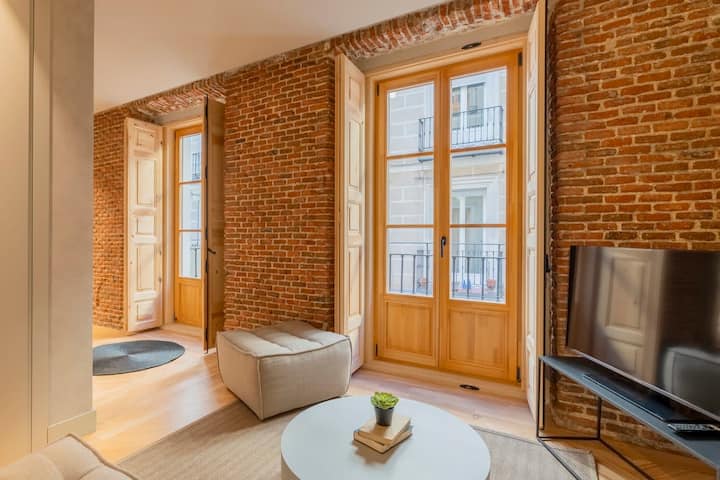 W* | Charming Apartments In Palacio Real , Apar... - 마드리드