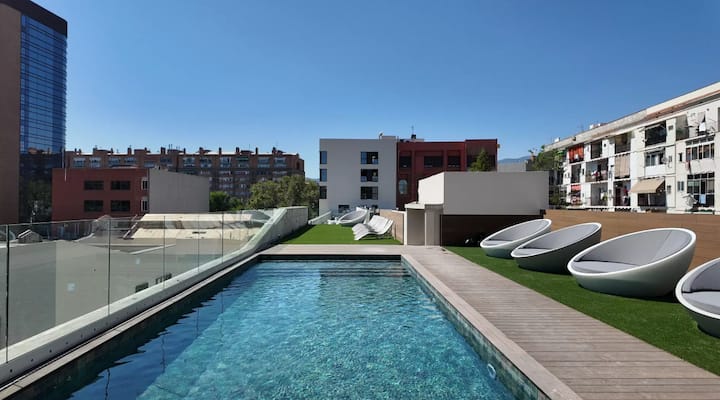 Studio · Pool · Gym · Spanish Classes Included,... - Barcelona