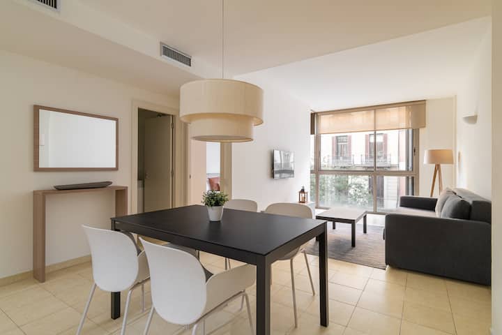 Pau Clarís 99 By Stay Unique, 2-bedroom Apartment. - Barcelona