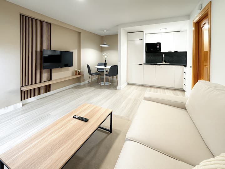 Apartamentos De Sunset, Modern Flat 2 - Málaga, Spagna