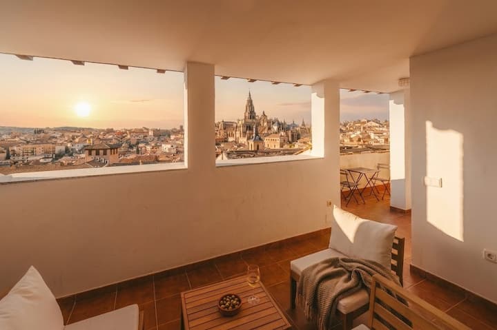 Apartamentos De Noemí, Apartamento Con Terraza ... - Toledo