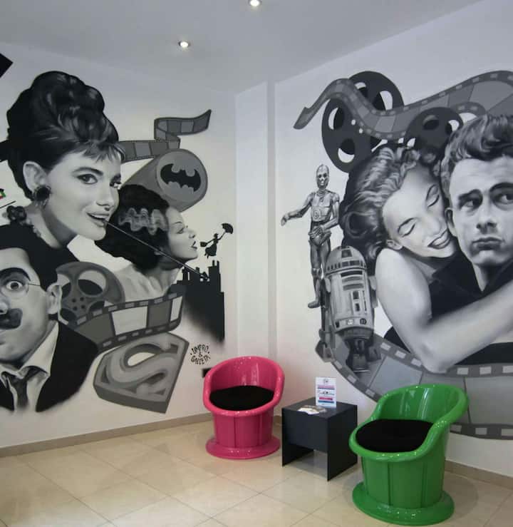 Casual Del Cine Valencia - Valence en Espagne