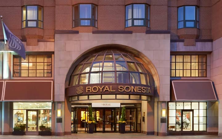 The Yorkville Royal Sonesta Hotel Toronto - Toronto
