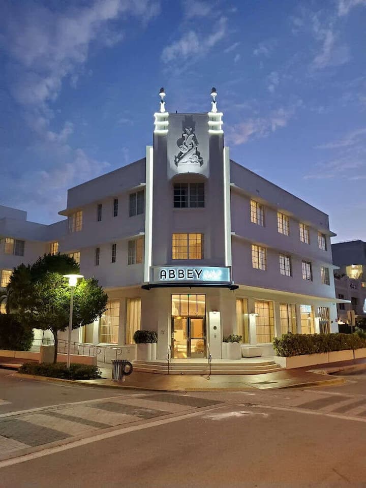 The Abbey Hotel Miami By M11 Collection - Miami Beach, FL