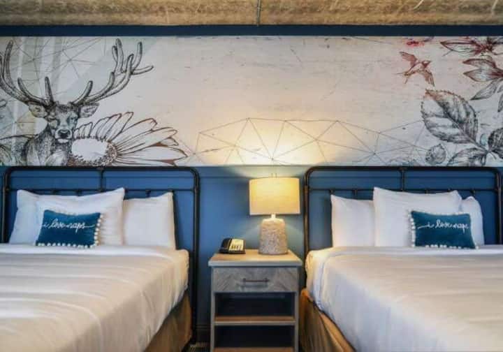 Stella Hotel And Ballroom - Kenosha, WI