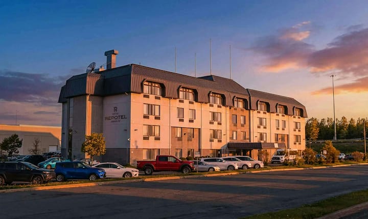 Hotel Repotel Henri Iv - Lévis