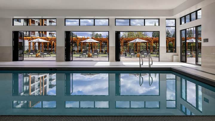 Naturally Pacific Resort - Campbell River