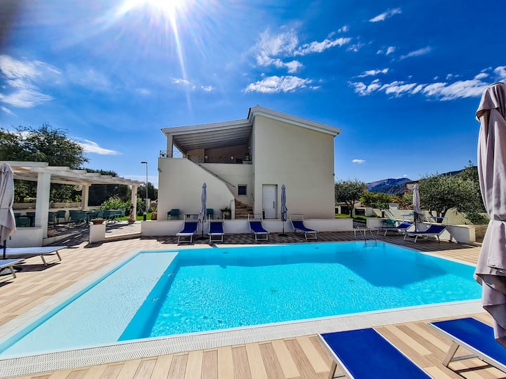 Affittacamere Bellavista Posada Con Piscina - Posada