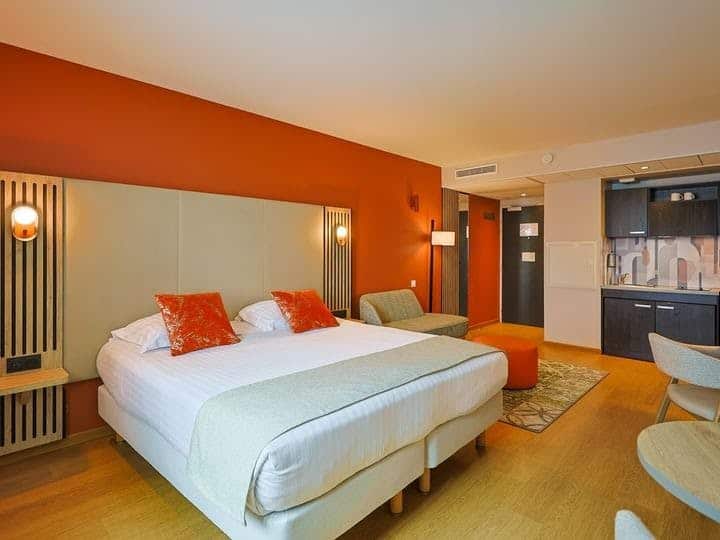 Residhotel Seven Urban Suites Nantes Centre - Nantes