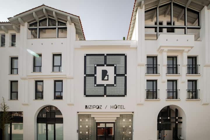 Bizipoz Hôtel - Saint-Jean-de-Luz
