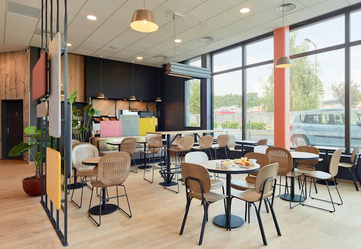 B&b Hotel Paris Clichy-sous-bois - Marne-la-Vallée