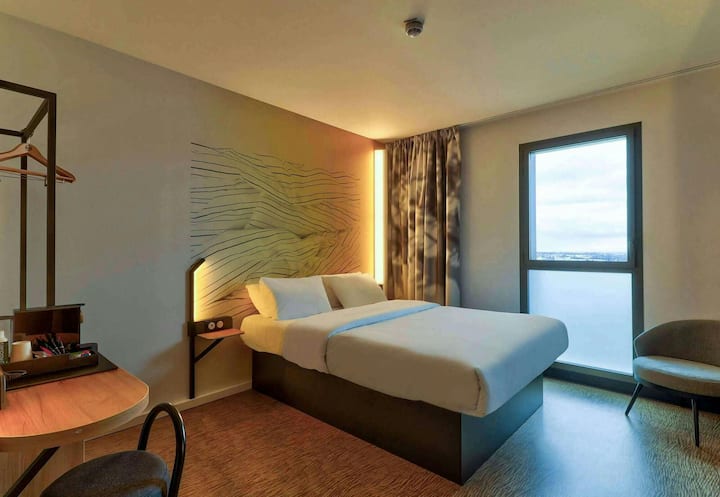 B&b Hotel Dijon Valmy Toison D'or - Dijon