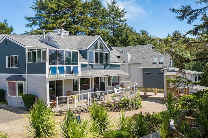 Ocean House Newport Oceanfront Inn - Newport, OR