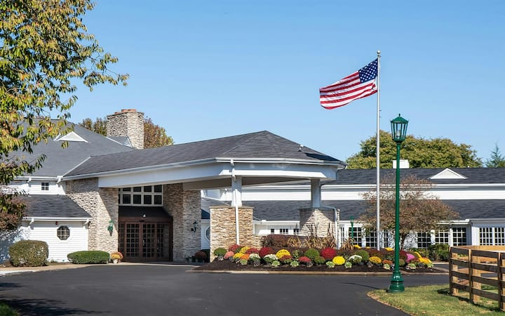 Cherry Valley Hotel - Ohio