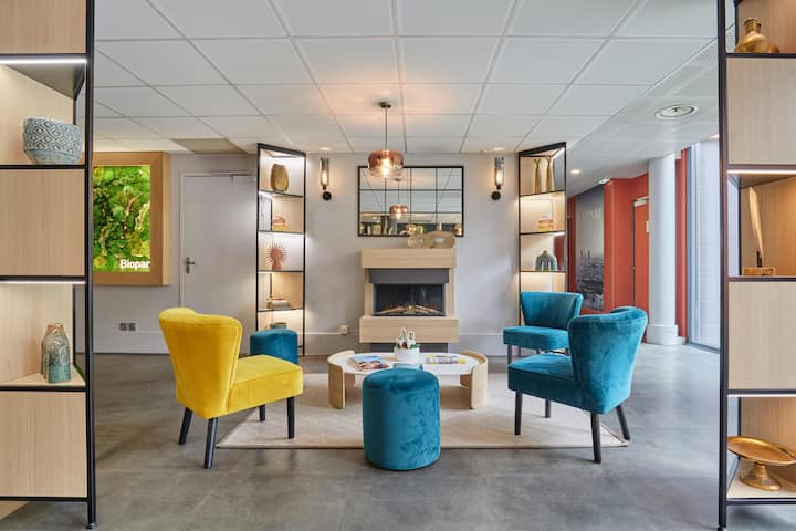 Appart'hôtel Odalys City - Bioparc Lyon Est - 리옹
