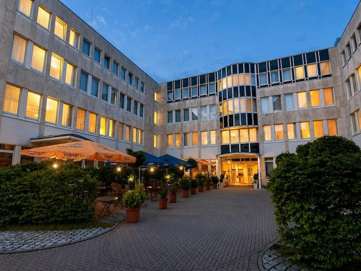 Sunday Hotel Frankfurt Airport - Neu-isenburg - Neu-Isenburg