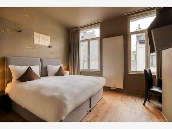 Hotel Neufchatel - Brussels