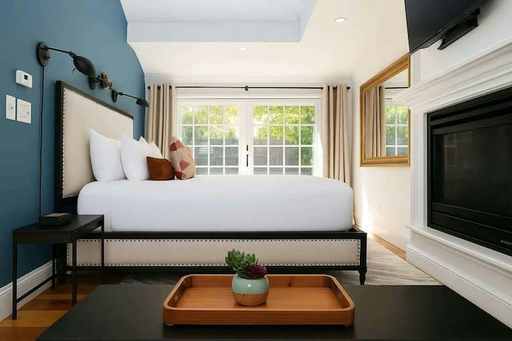 The Ellery Hotel - Provincetown, MA