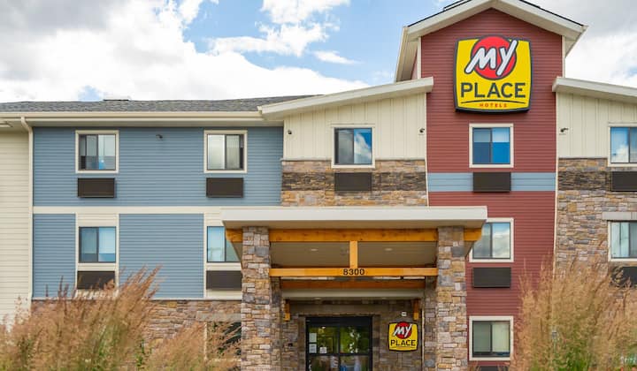 My Place Hotel- Redding, Ca - Redding, CA