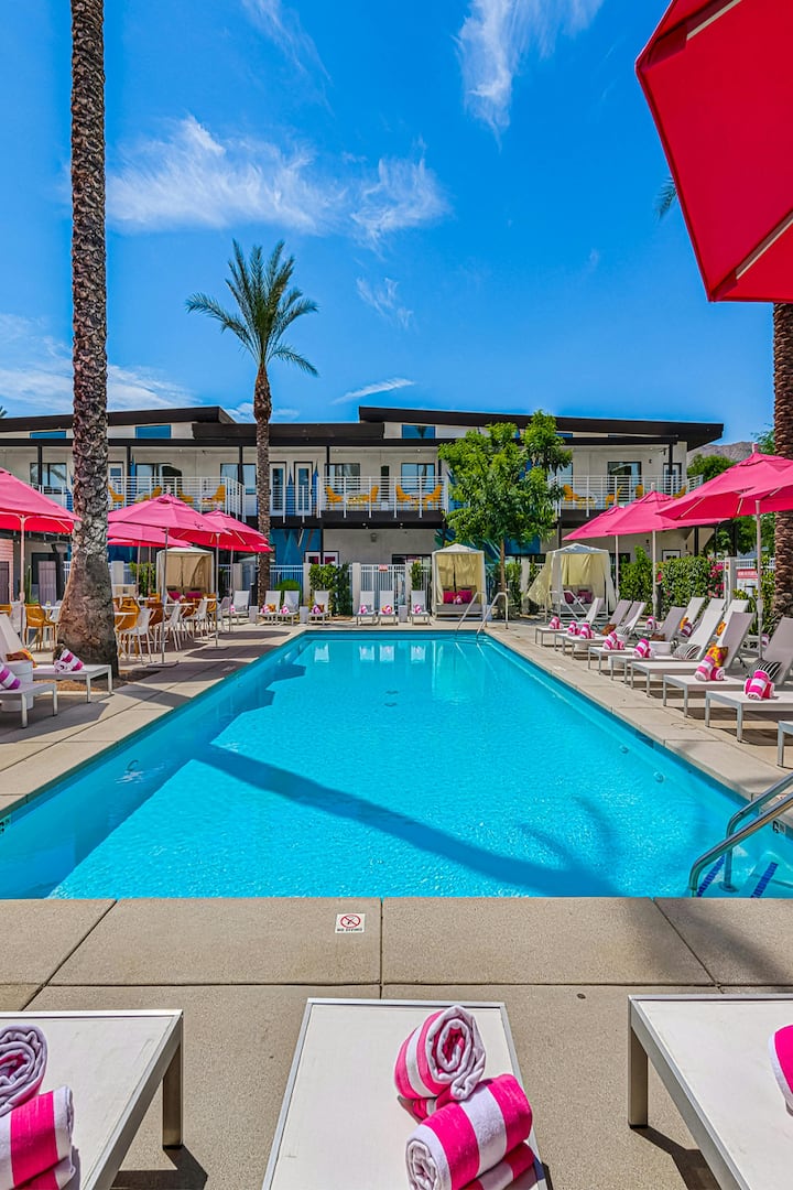 The Paloma Resort - Cathedral City, CA