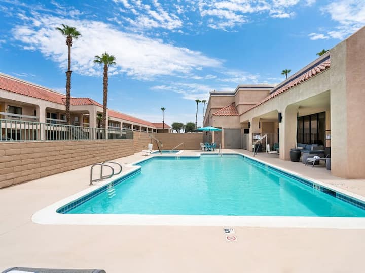 Signature Inn Indio I-10 Coachella Valley By Sones - Coachella, CA