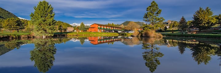 Discovery Lodge - Estes Park, CO