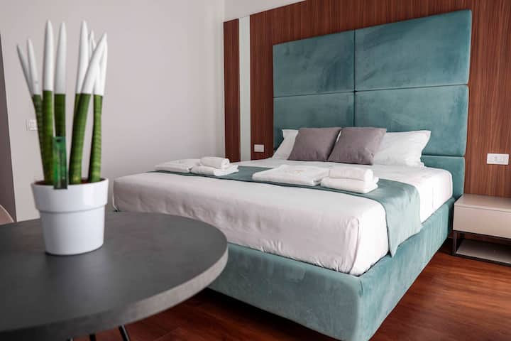 Tirone Luxury Rooms - Cirò Marina