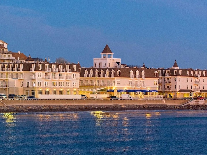 Nantasket Beach Resort - Hull, MA