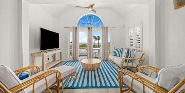 Inn On The Beach - Adult Exclusive - St. Petersburg, FL