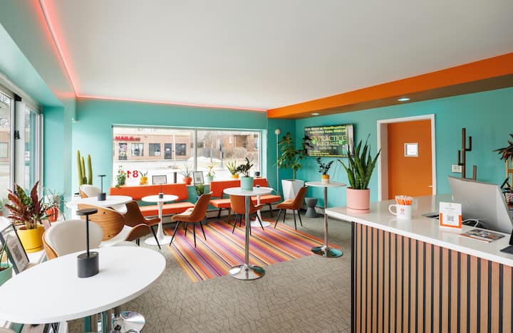 Hotel Royal Oak - Birmingham, MI