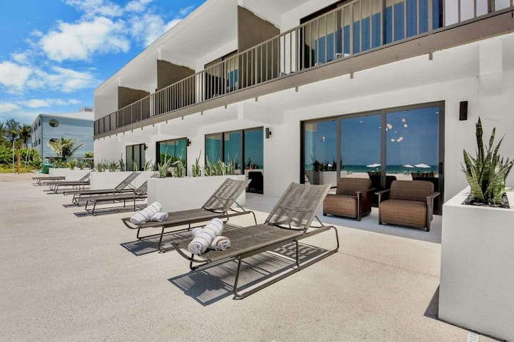 Bali Hai Beach Resort - Anna Maria Island, FL