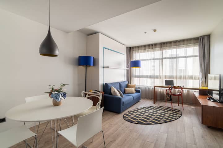 Modern Apartment In Barcelona Poblenou - La Barceloneta
